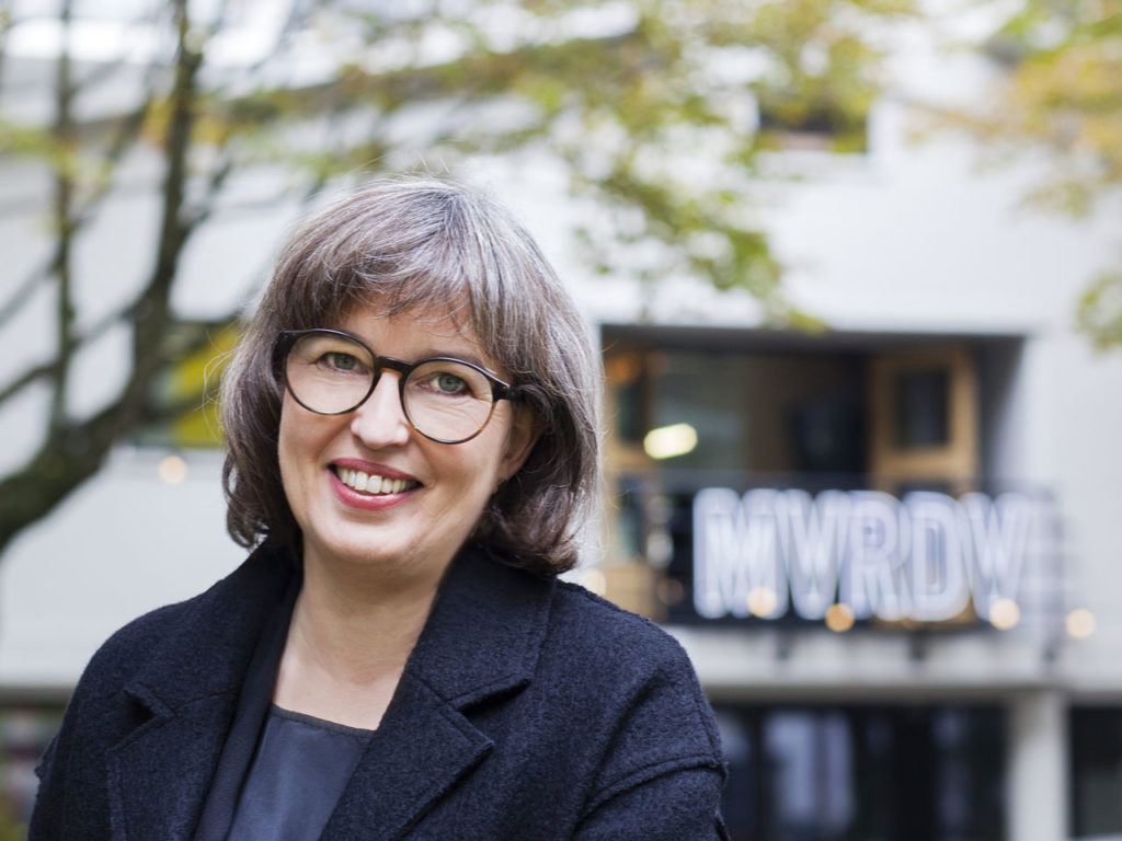 socio_fake_3 - karacol containers